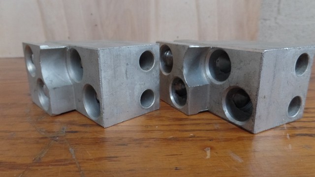 ILSCO D2247 Terminal Lug Block 4/0 to 500 MCM Part# Ta1200nb1 for sale ...