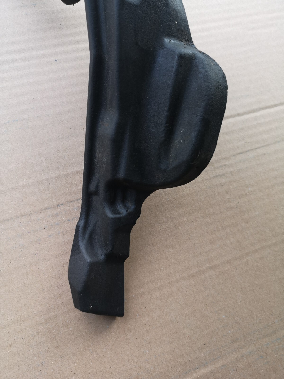 PEUGEOT 2008 1.2 PETROL 2014 Bonnet Side Foam Seal Driver Right ...