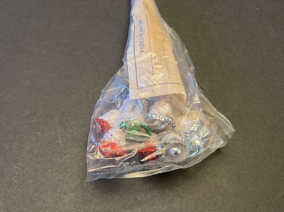 12 Vintage Christmas Bells Pipe Cleaner Decor Tie-Ons Orig Package ...