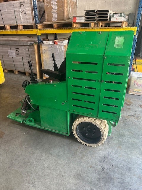 BLASTPRO BRB 3100 EV Battery Ride-On Floor Scraper / Tile breaker | eBay