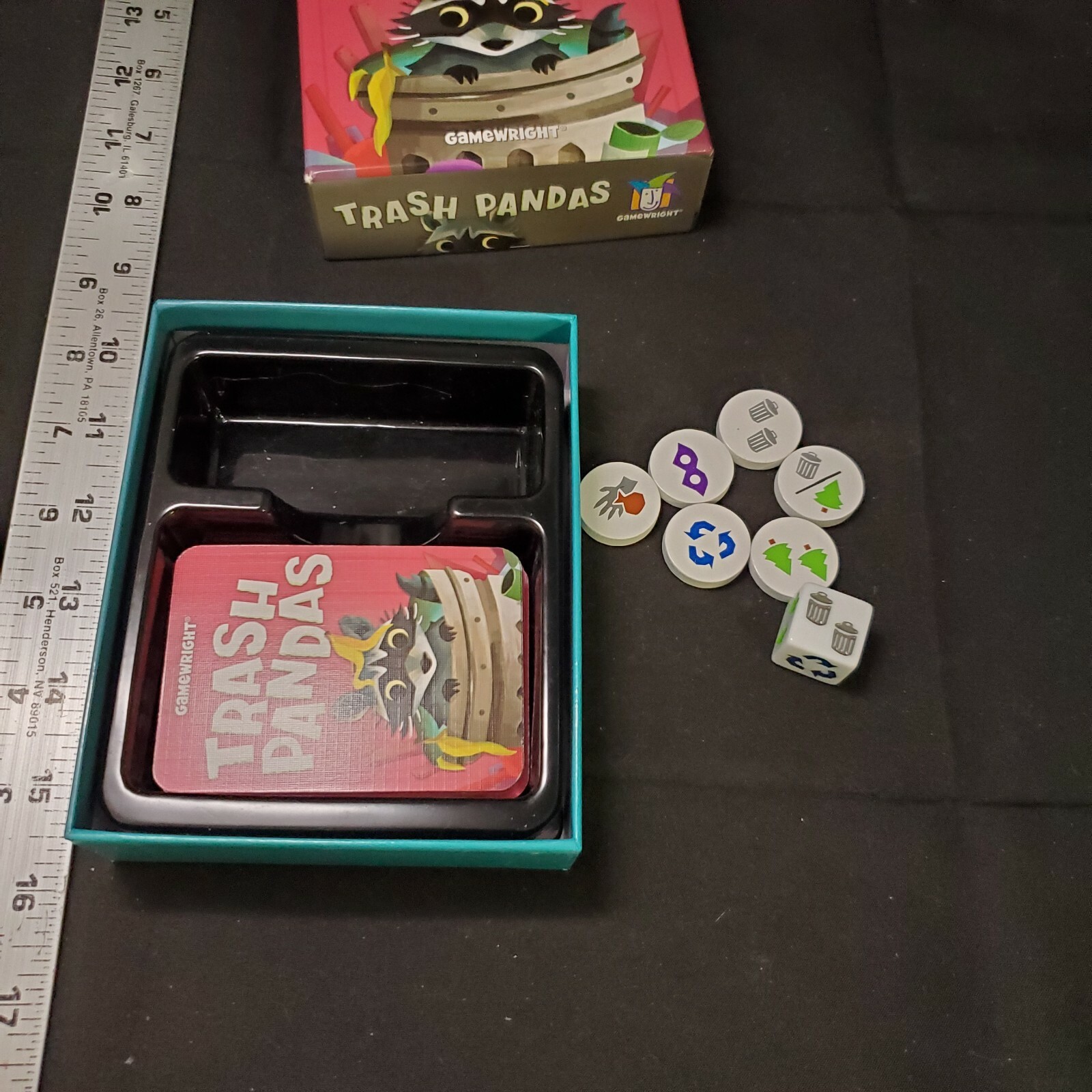 Trash Pandas Game The Raucous Raccoon Card Game 2018 Gamewright Read ...