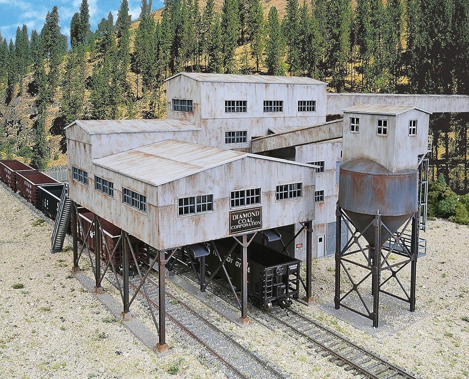 Authentic HO Scale Diamond Coal Corporation Tipple - 1:87 Model for ...