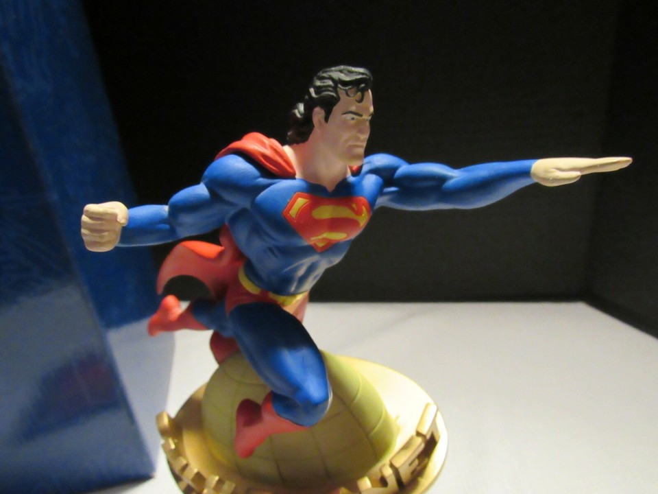 Superman Statue Daily Planet 1996 Hallmark DC Super Heroes Figure ...