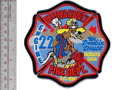 Ventura County Fire Department Fire Engine 22 Double Deuce vel hooks NO ...