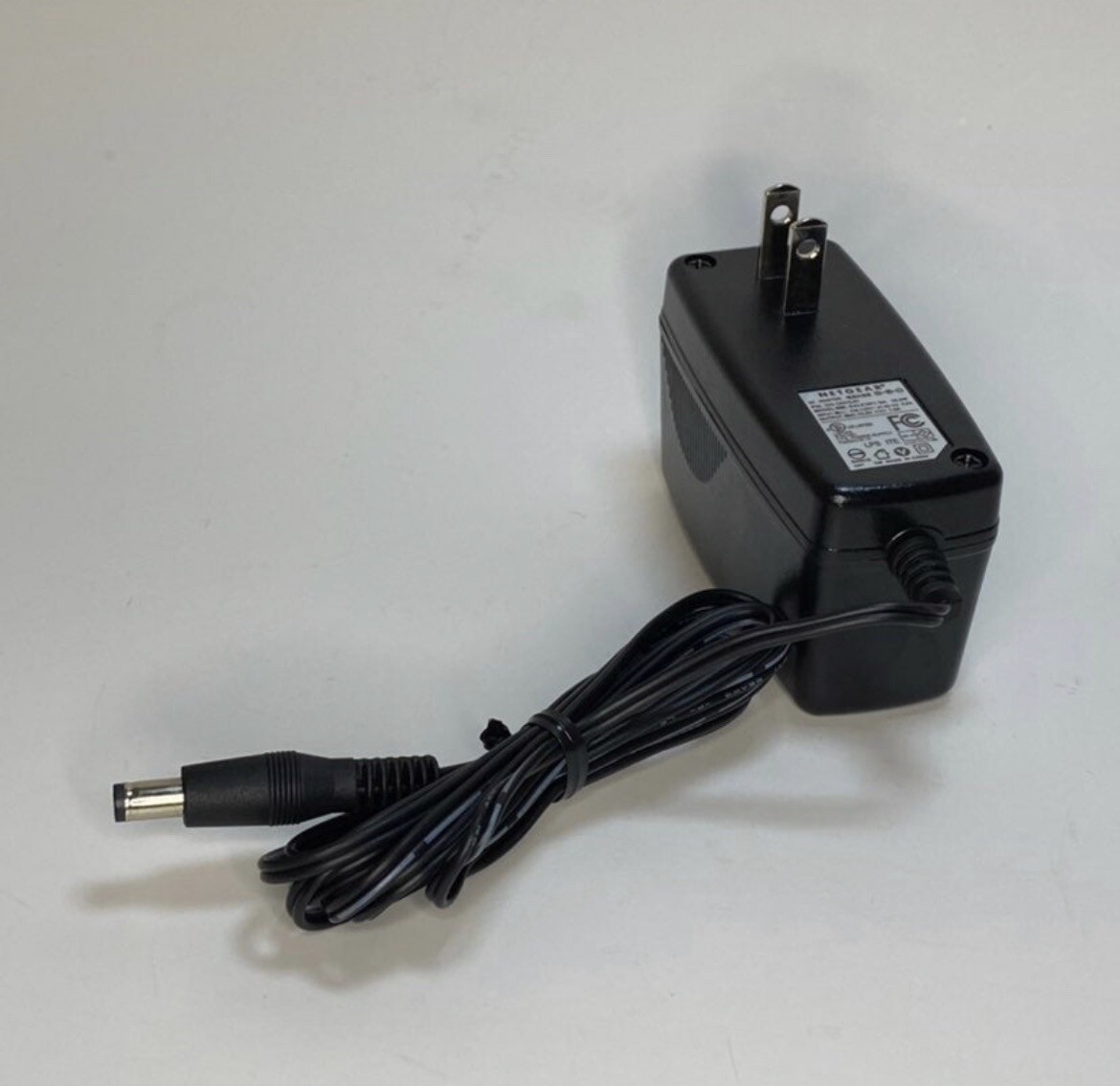 Netgear AC Adapter PN 332-10375-01 Model SAL018F1 NA 12V 1.5A 18W | eBay