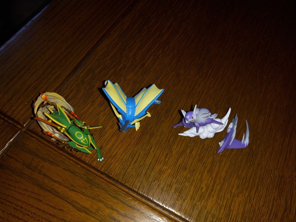 Pokémon Mini Figure Lot: Mega Latios Mega Gyarados Mega Raquaza *look ...
