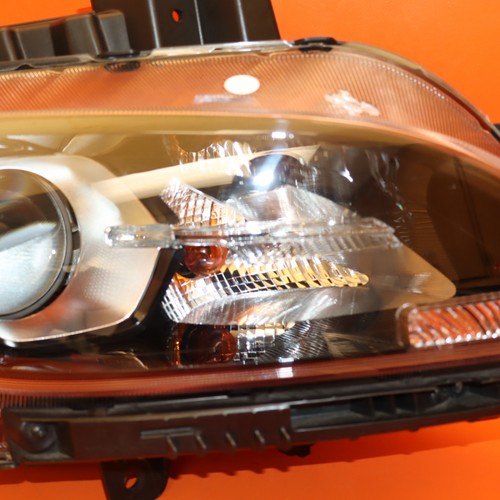 HYUNDAI KONA HEADLIGHT RIGHT PASSENGER 2022 2023 92102J9520 HALOGEN OEM ...