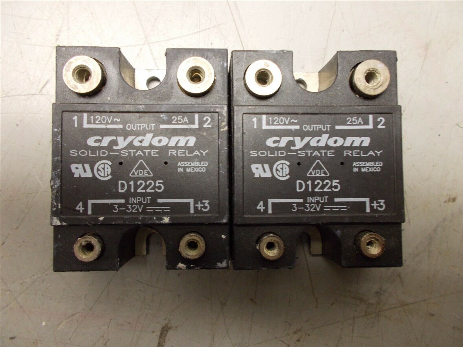 (2) Crydom Solid State Relay D1225, 120VAC 25Amp | eBay