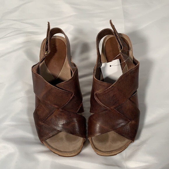 Antelope Leather Strap Wedges - Gem
