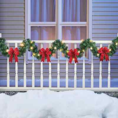 9ft Battery Powered Lighted Indoor/Outdoor Christmas Garland With Big ...