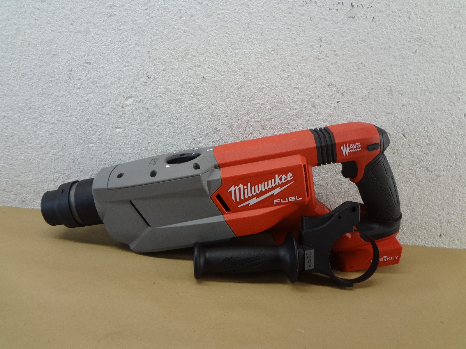 Milwaukee 2916-20 M18 FUEL 1-1/4" SDS Plus D-Handle Rotary Hammer w ...