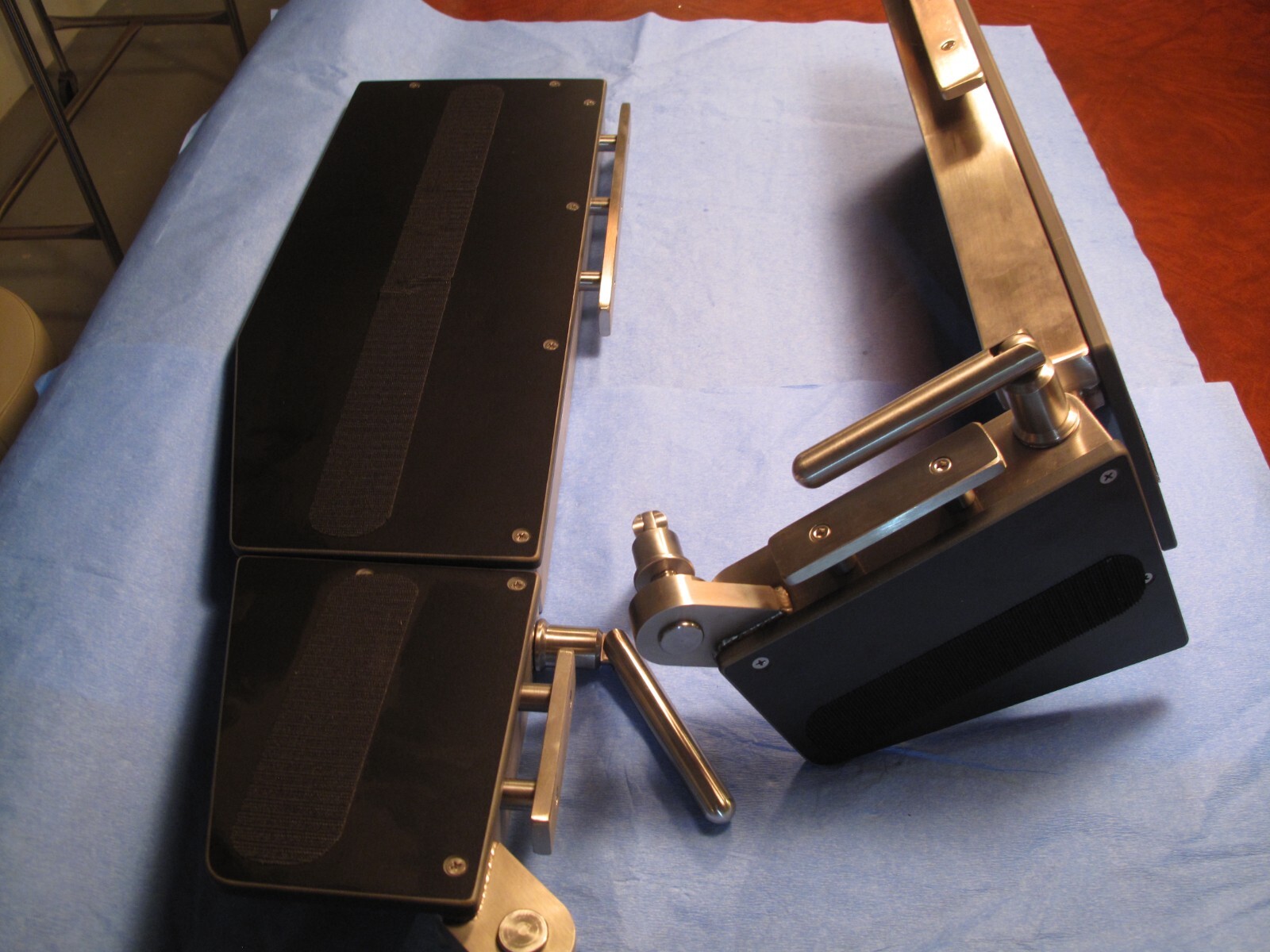 Skytron 4-030-61-S Heavy duty split leg supports for O.R. table | eBay