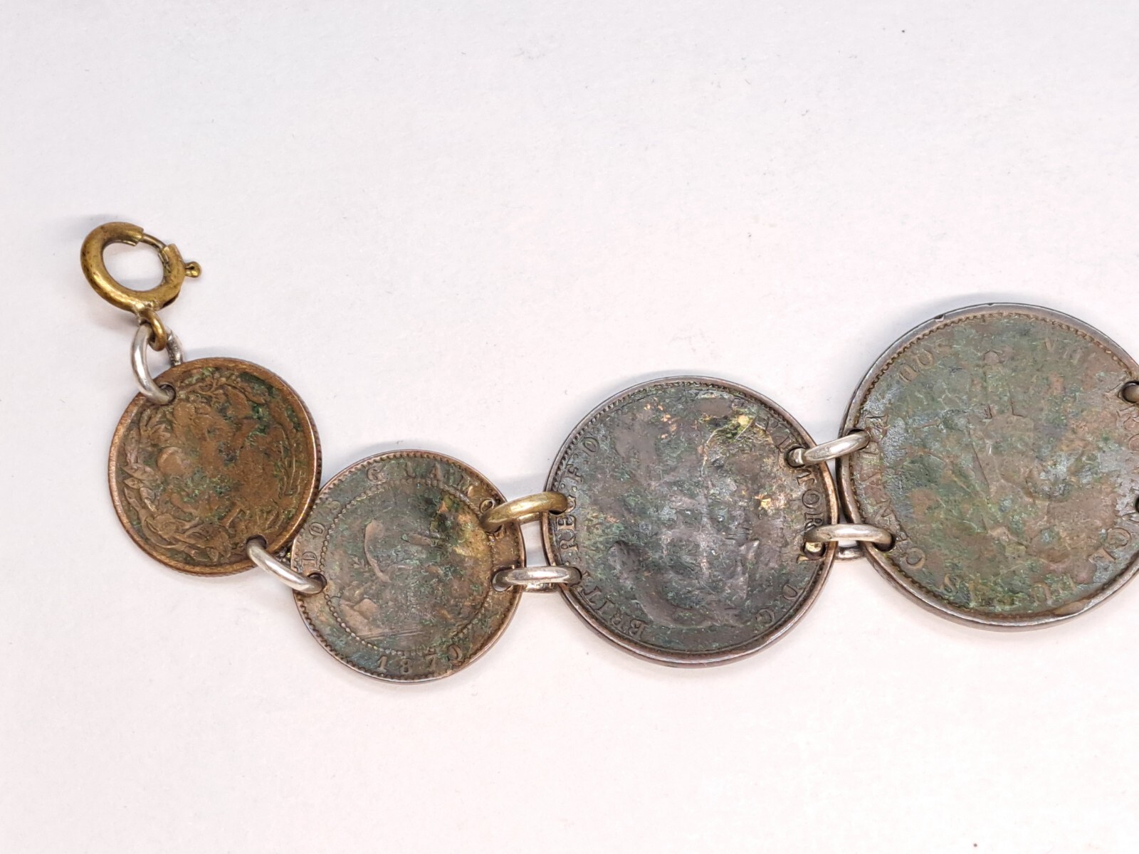 ANTIQUE CANADIAN & EUROPEAN COPPER COINS BRACELET (ye… - Gem