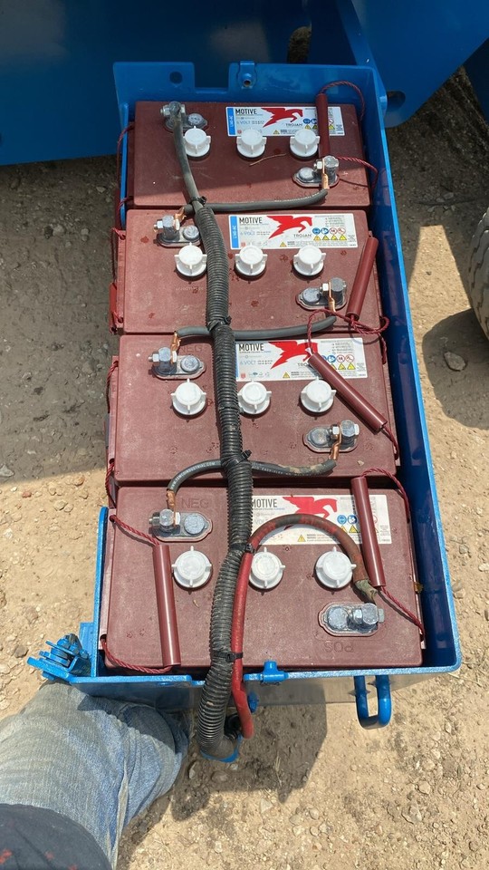 2014 Genie Z-45/25J 45' Electric Articulating Boom Lift - 970hrs - NEW BATTERIES | eBay