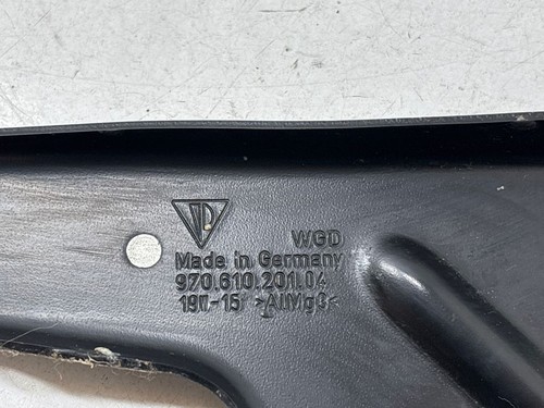 Porsche Panamera (970) 2016 Left front fender mounting bracket ...