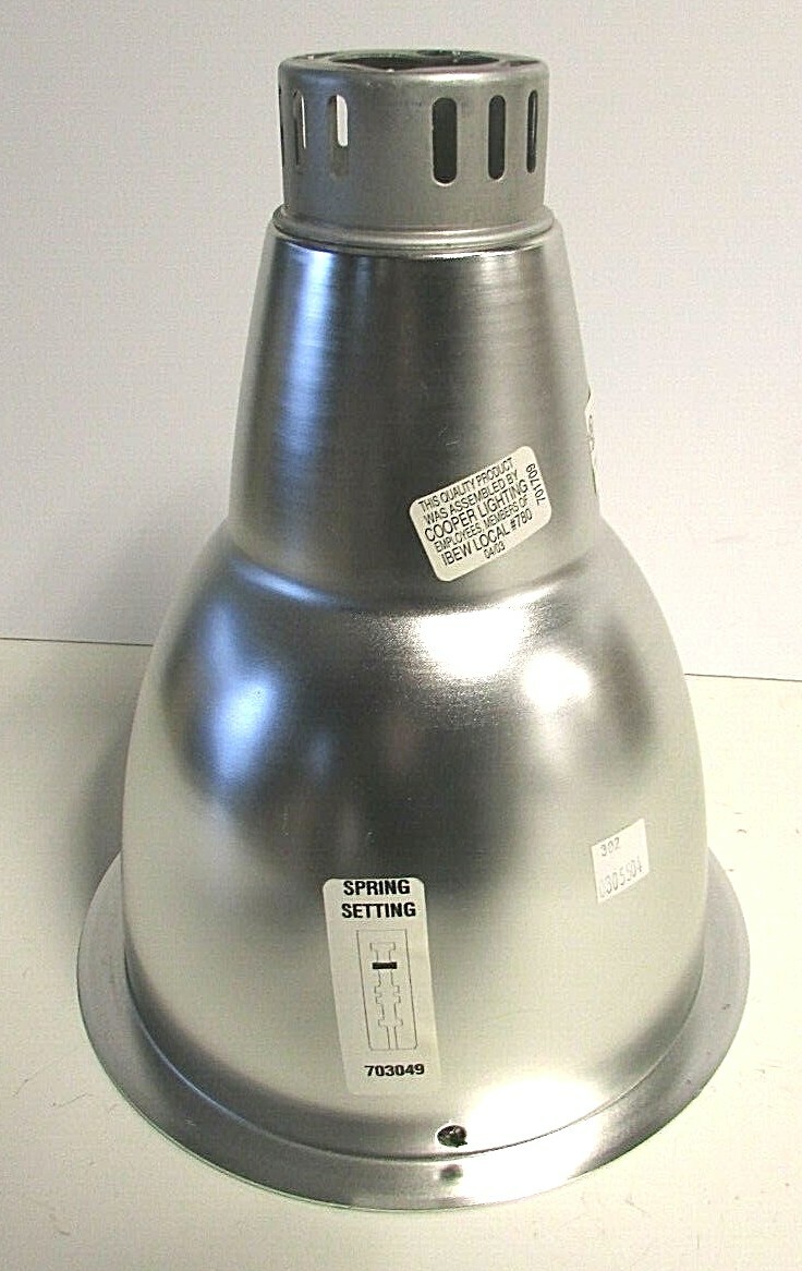 Cooper Portfolio 7" Compact Fluorescent Light Architectural Reflector ...