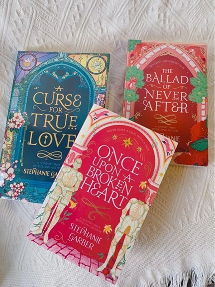 Once Upon a Broken Heart ; Curse for true love ;Naver After (3 book ...