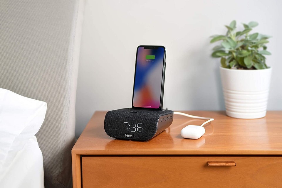 iHome TIMEBASE Dual Charging Bluetooth Alarm Clock with Wireless & USB Charging | eBay