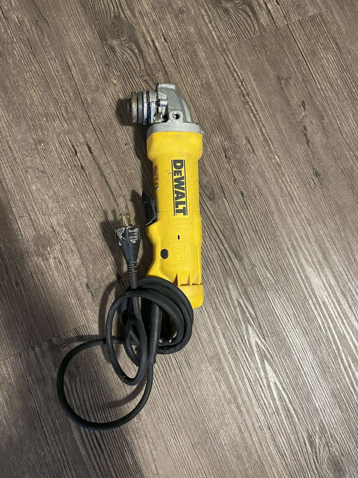 DEWALT DWE402N 120V 4-1/2" Corded Angle Grinder - Yellow (Body Only) | eBay