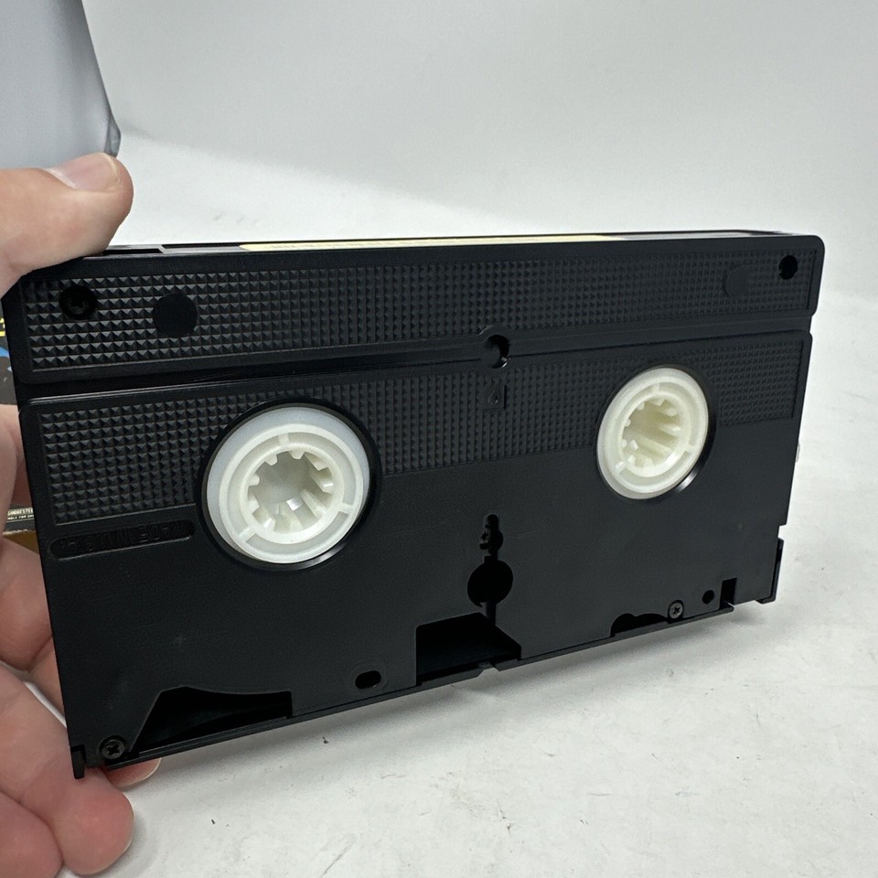 CATCH ME IF YOU CAN (1989) VHS Matt Lattanzi, Loryn Locklin, Tangerine ...