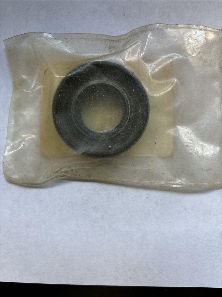 NOS Honda OEM Dust Seal 1986-1993 TRX350 91250-HA7-671 | eBay
