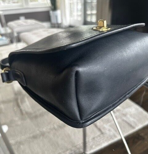 Costa Rica Vintage Coach Legacy Companion Flap 9076 Black Leather | eBay