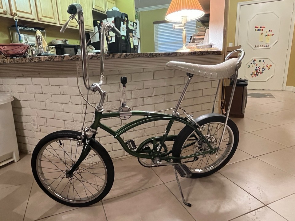 1970 Schwinn StingRay Fenderless 5 Speed Bicycle Campus Green, Very ...