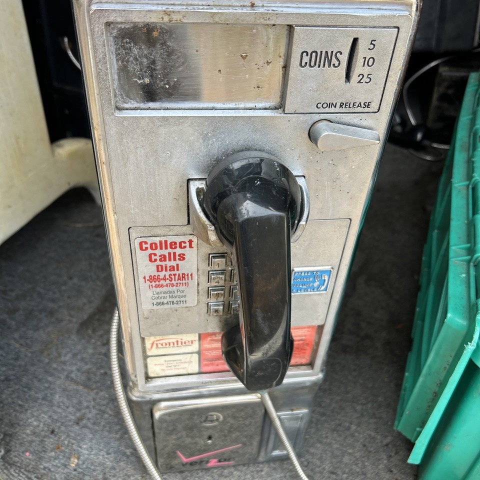 Vintage Black Phone Booth Payphone Push Button Telephone GTE Frontier ...