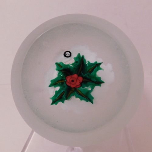 Charming Signed William Manson Single Holly w/Wild Red Berries Glass ...