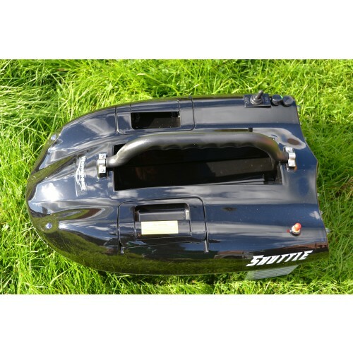 Carpmate (Shuttle) Bait Boat + Toslon TF640 Fish Finder + Bag & More ...