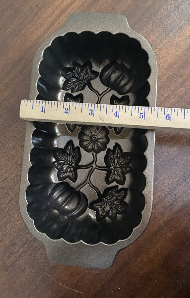Nordic Ware Pumpkin Loaf Pan Bread Cake Pan Cast Aluminum 1 1b. Fall ...
