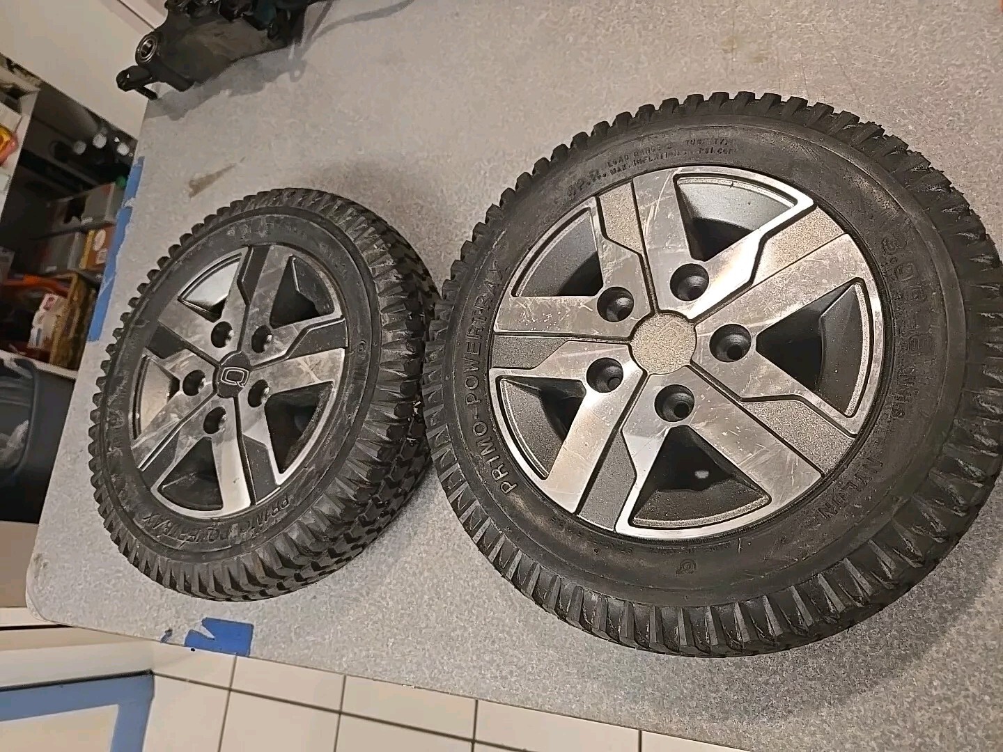 Pair of Quantum Edge 2.0 PR1MO POWERTRAX Drive Wheels, Flat Free Tires ...