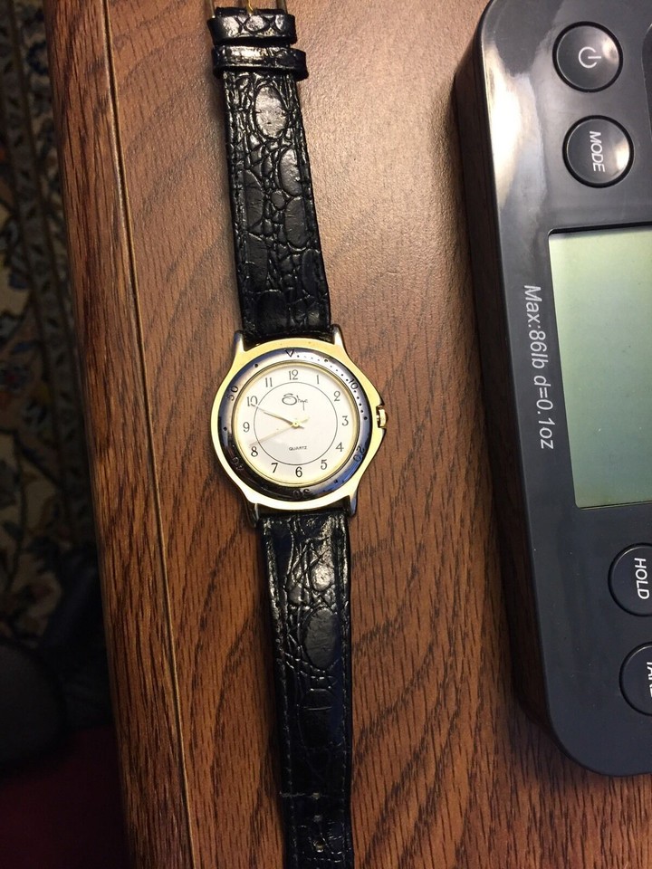 COLLECTIBLE Vintage Dress SHYE Gold color QUARTZ WATCH Leather Band | eBay