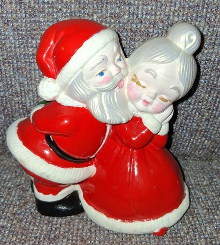 Vintage Ceramic Santa Kissing Mrs. Claus on Cheek Figurine Christmas ...
