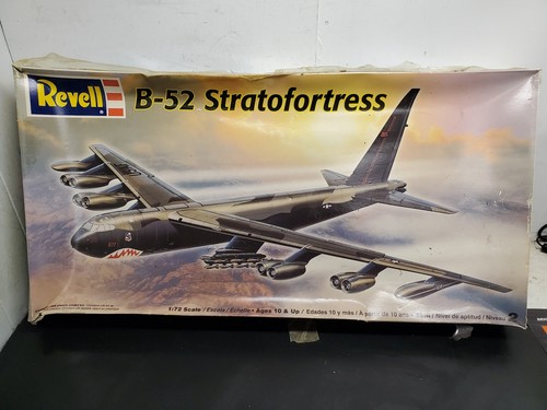 2004 Revell-Monogram B-52 Stratofortress 1:72 Scale Bomber Model 85 ...