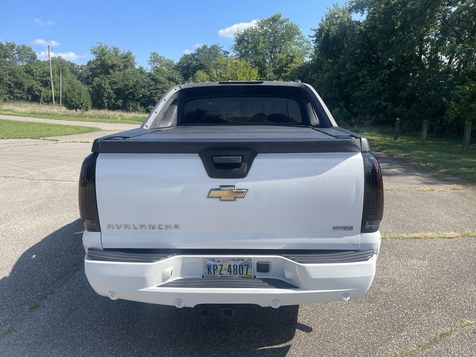07-13 Chevy Avalanche Escalade Ext Cladding Sail Panels | eBay