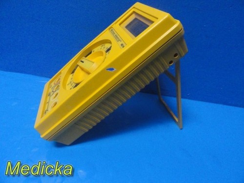 Beckman Industrial HD140 Digital Multimeter W/ Test Leads & 9V Battery ...