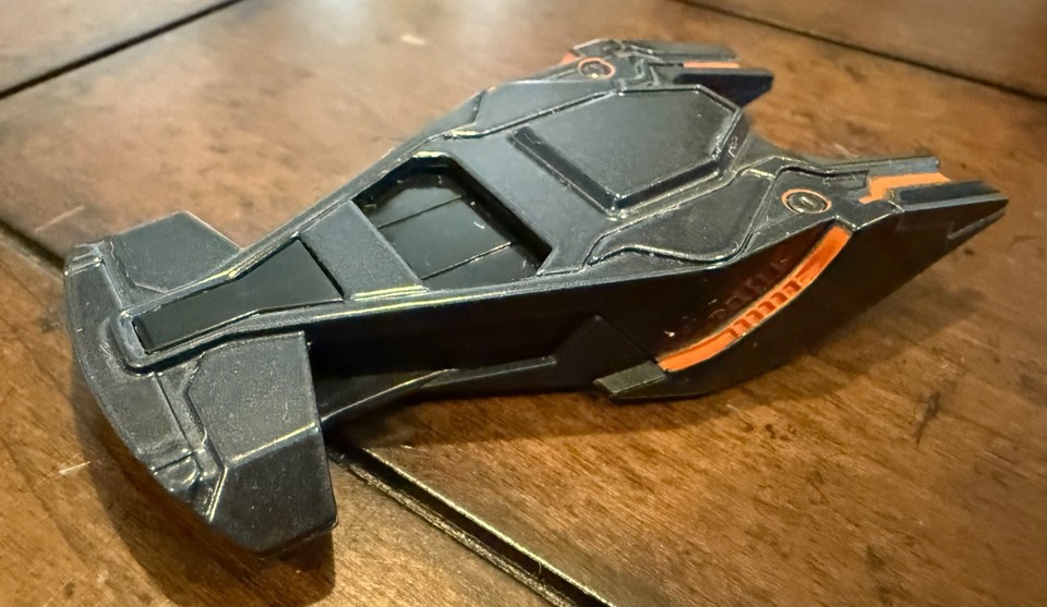 TRON Legacy Recognizer Tank Cycle Runner Carry Case with Die Cast ...