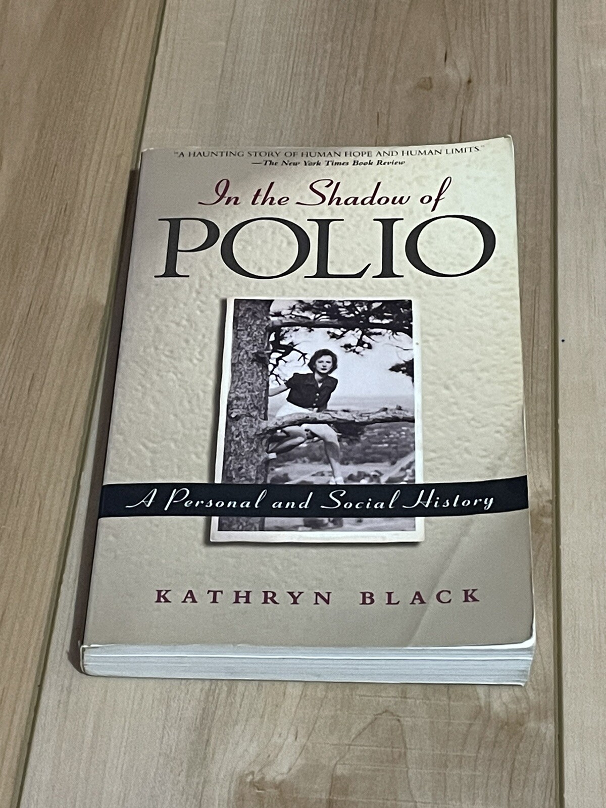 In The Shadow Of Polio A Personal And Social History Nonfiction ...