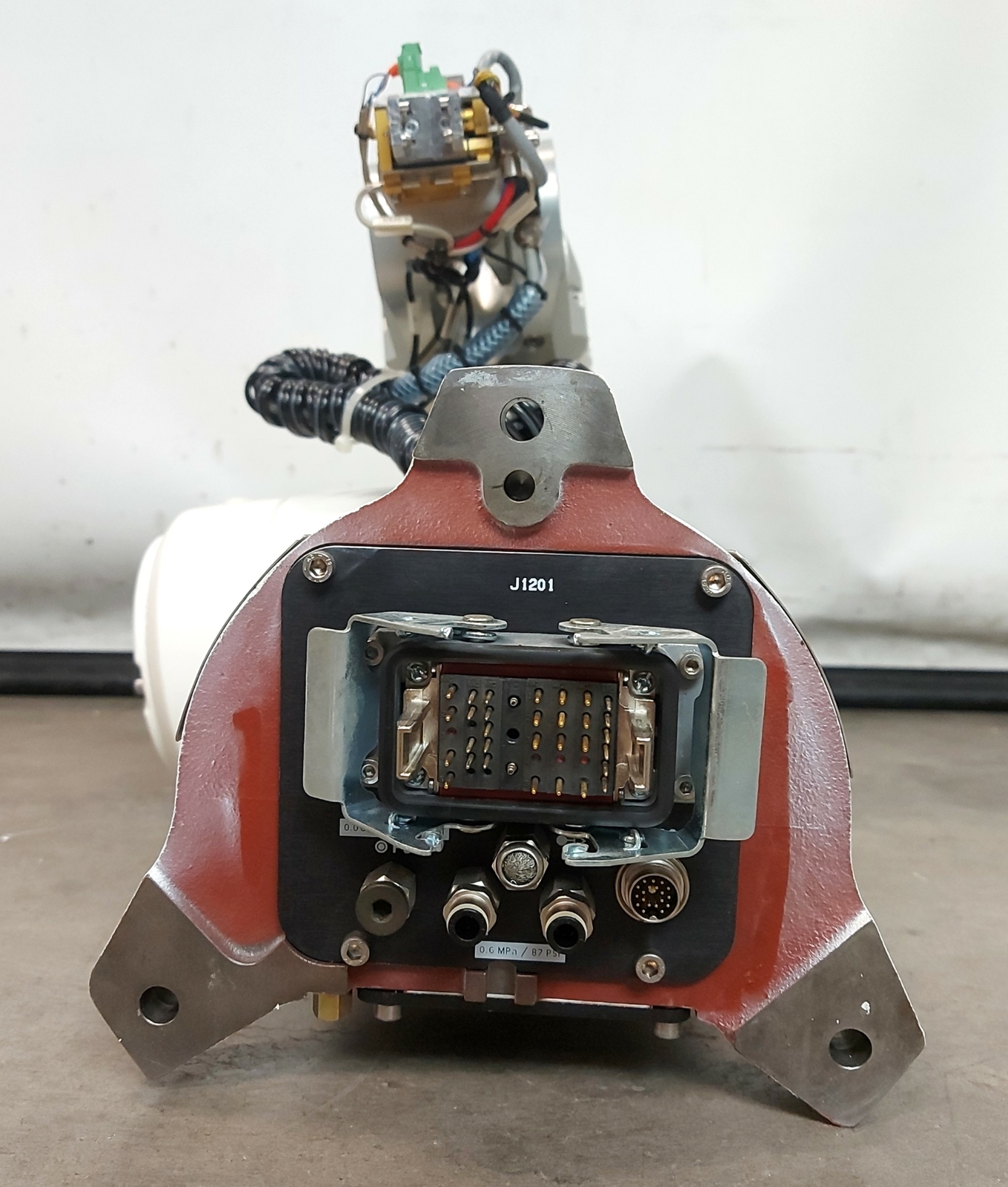 Staubli TX60 6-Axis Robot Manipulator Arm, 4.5kg Load, 670mm Reach, 8m ...