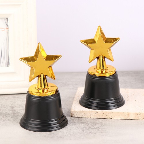 1Pcs Mini Star Plastic Award Trophy Children Winner Trophies Kids ...