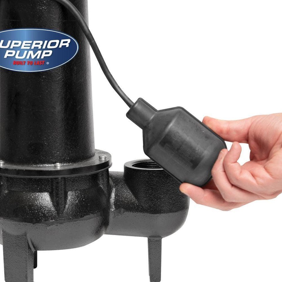 1/2 HP Submersible Cast Iron Sewage Ejector Pump, 80 GPM, Automatic ...