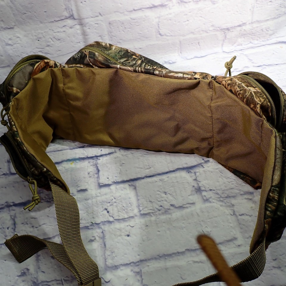 Cabela's Trekker Waist Pack Mens One Size Brown Camo Seclusion 3D ...