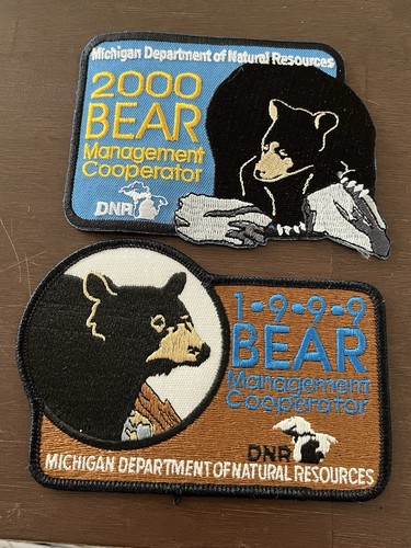 1999 & 2000 MICHIGAN BEAR HUNTING PATCHES MICHIGAN DNR | eBay