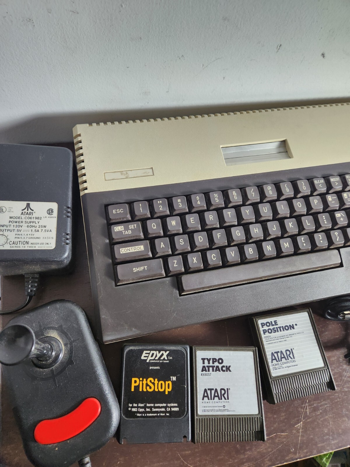 WORKING ATARI 800XL W THREE GAMES AND MANUAL | eBay