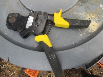 Tools - Pex Crimper Tool