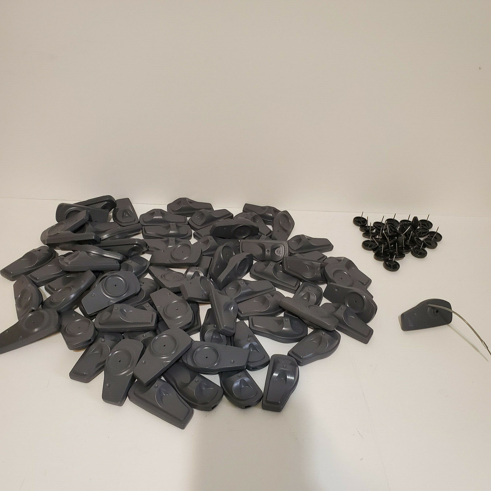 SENSORMATIC SUPER 72 TAG 30 INCLUDING PIN | eBay