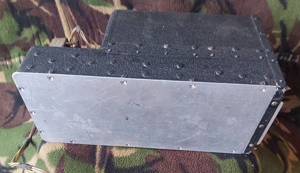 WW2 US NAVY ARC5 AIRCRAFT RECEIVER RADIO R-25 SN:2422 | eBay