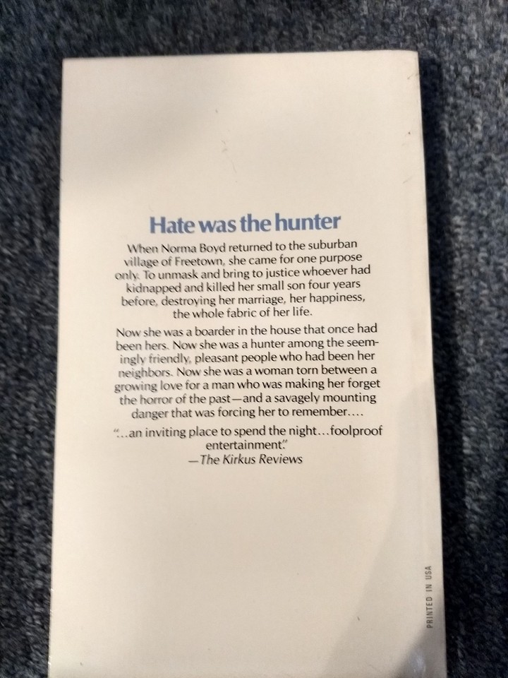 THE INVISIBLE BOARDER by MILDRED DAVIS=Jan 1977 1st DELL PB=HORROR ...