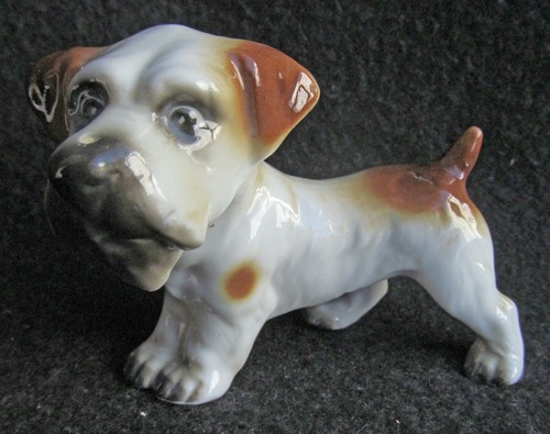 EHI DONATED TO CHARITY: SITZENDORF ? BONZO DOG - MISSING THE FLY ON HIS ...